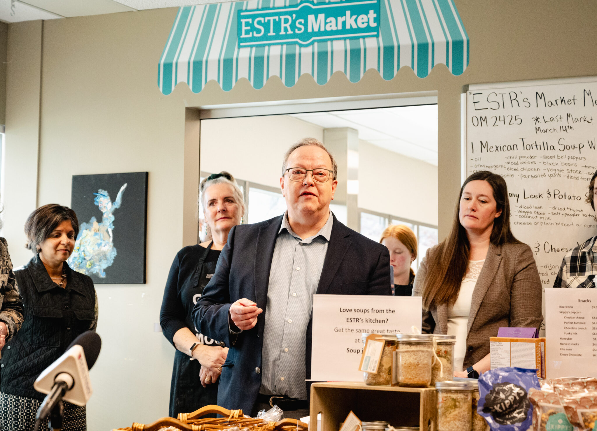 ESTR market: celebrating a decade on campus – The Omega